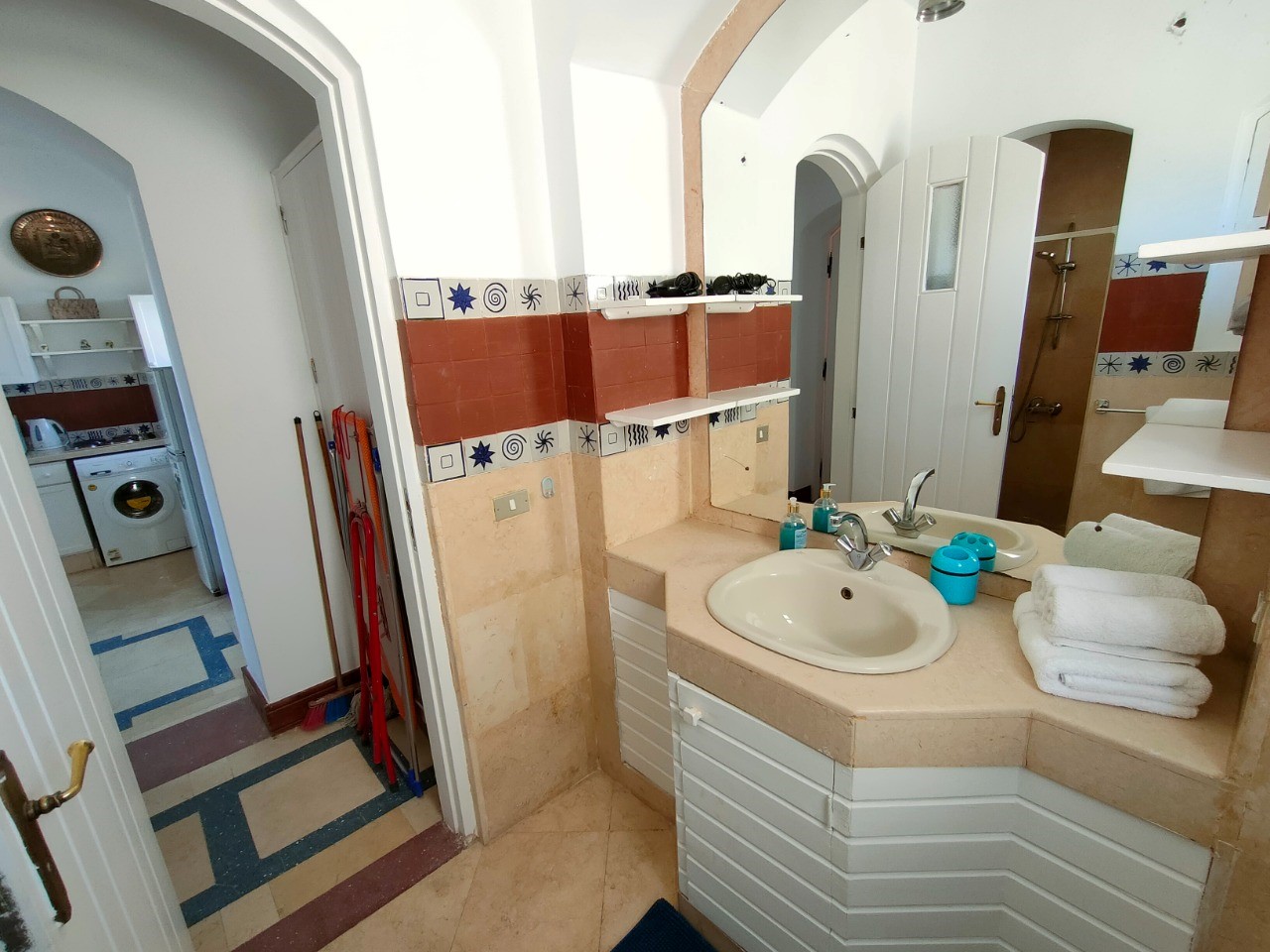 Italian compound